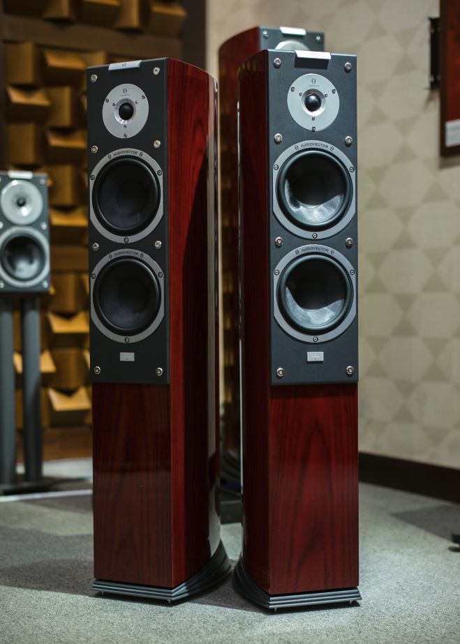 Las 4 Mejores Torres de Sonido ⇒ 【↓Muy Baratas↓】