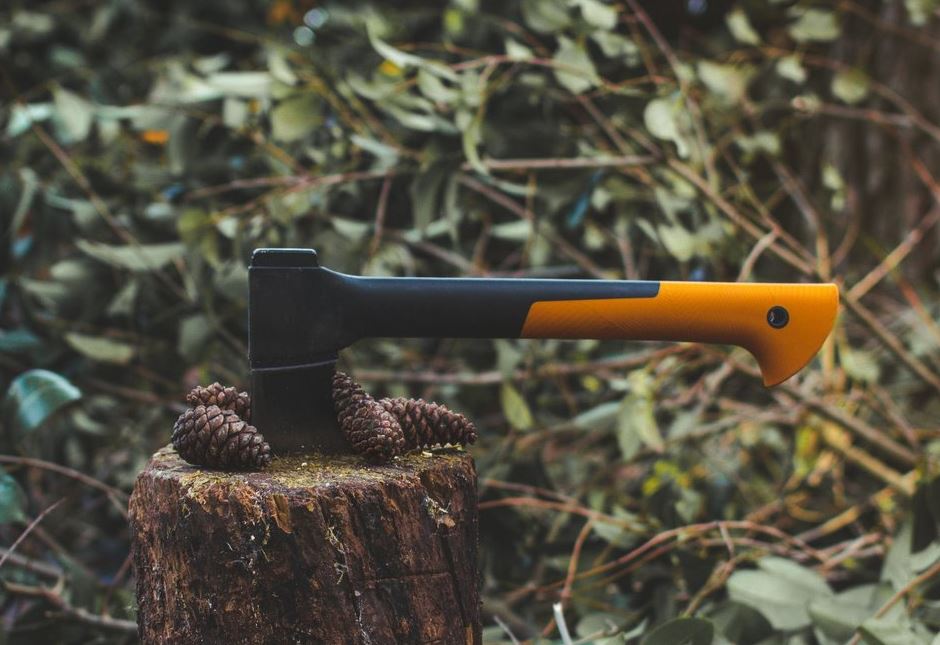 ⊛ Las 4 Mejores Hachas para Cortar Madera ⇒ 【Guía】 ️